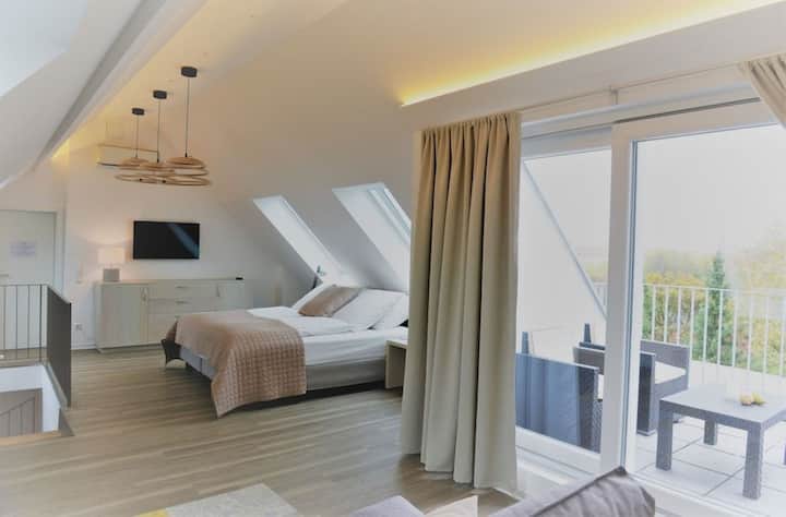 Maisonettewohnung Mit Balkon Und Stadtblick - Neubrandenburg