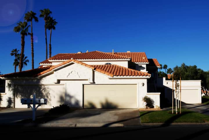 Desert Falls Cc- 2 Bd/2bth Pools-golf-tennis - Palm Desert, CA