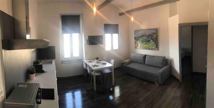 Détente à Arles, Vue Alpilles, Centre Historique - Arles, France