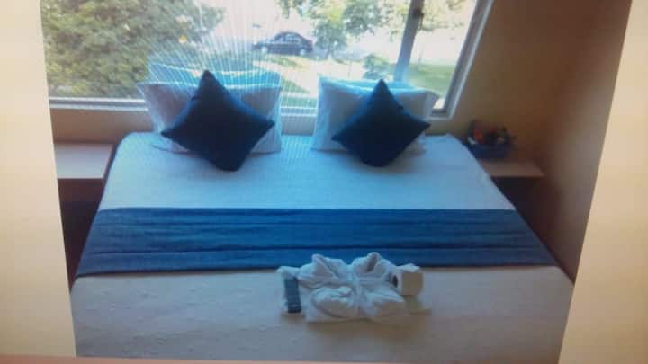 Hotel Blue Zafiro  Es Un Hotel Hermoso - Bogota