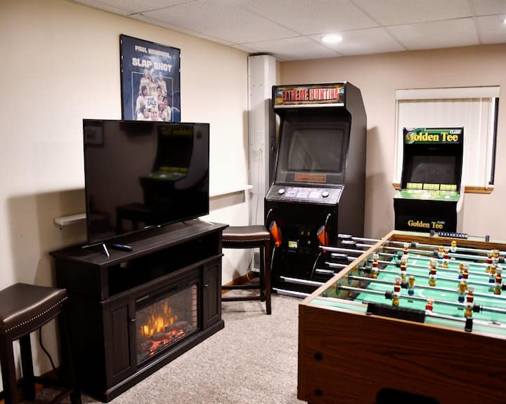 Game Room/fire Place/close To Hiking - Hickory Run State Park, White Haven