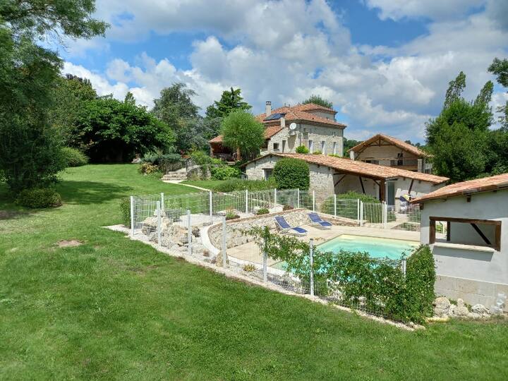 Le Gîte De Bigorre - Aquitaine