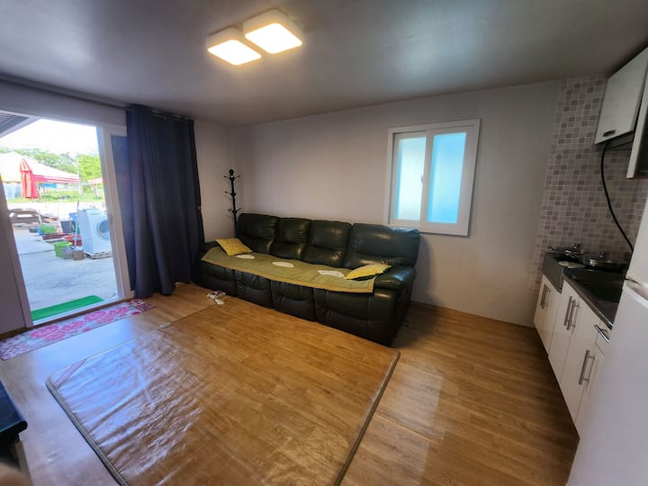 [105호] 동호 해넘이 민박 식당 (6인 이상 추천!) - 고창군