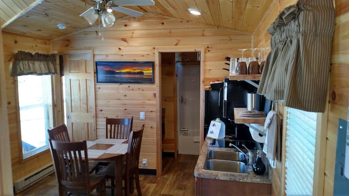 Kingfisher Cottage - Lake Crescent, WA