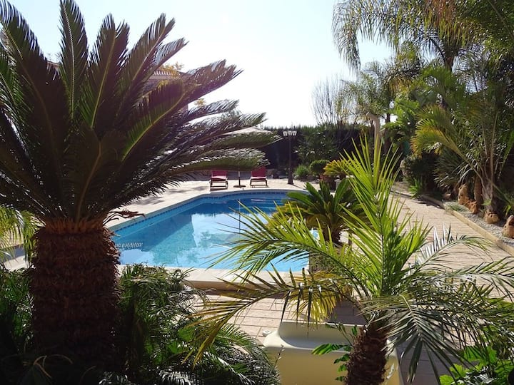 Chalet Con Piscina Privada Y Barbacoa - Costa Blanca