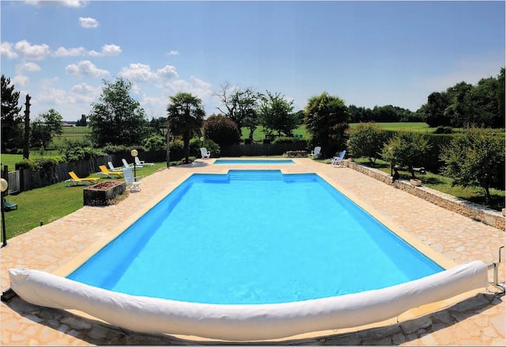 Gîte 4 P/ Piscine Chauffée/proche Royan/camelia - Charente-Maritime