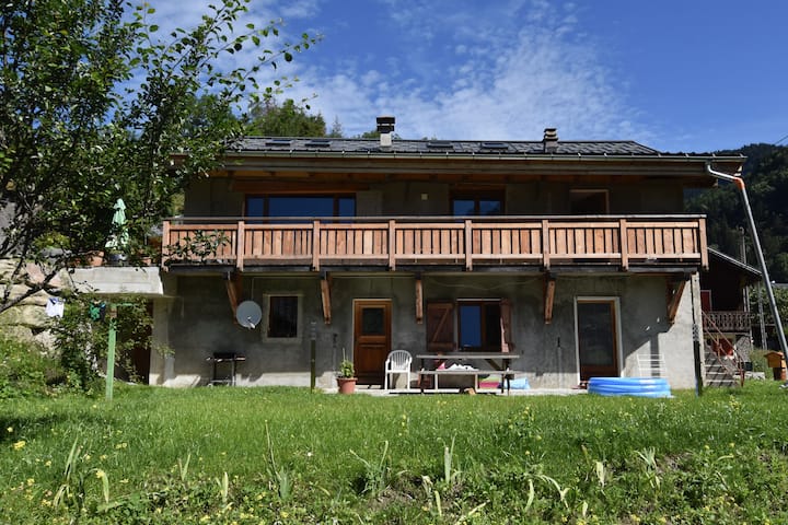 Le Chalet Mireille : Un Appartement à La Montagne - Les Contamines-Montjoie