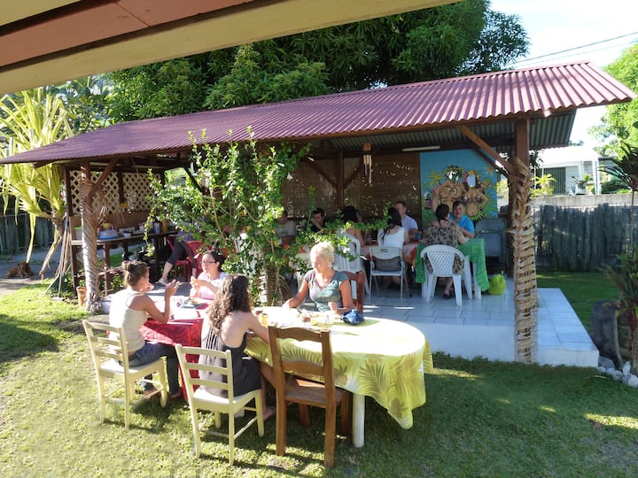 1 Dortoir 1 Pers
Bed & Breakfast Temiti
5mn Plage - タヒチ島