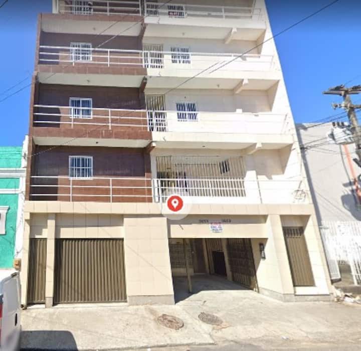Quitinete 301, Excelente Localização. - Fortaleza