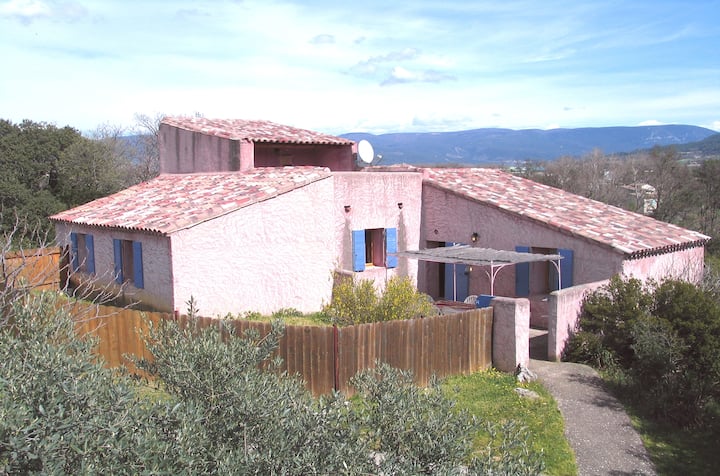 Maison Amandier Avec Piscine Et Tennis En Provence - Villars