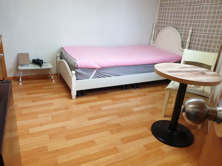 Mangmi Intire Apart~ 302 With A Room Near Subway. - Busan