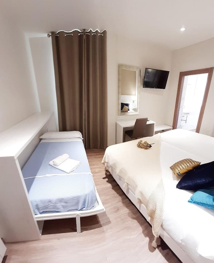 Hotel La Terraza - Habitación Triple Con 3 Camas - Betanzos