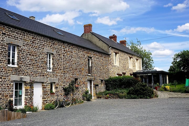 Chambres D'hôtes De La Ferme De La Gronde à Esson - Clécy