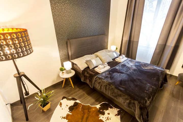 Cosy Queen Erzsébet (8 People) - Budapest