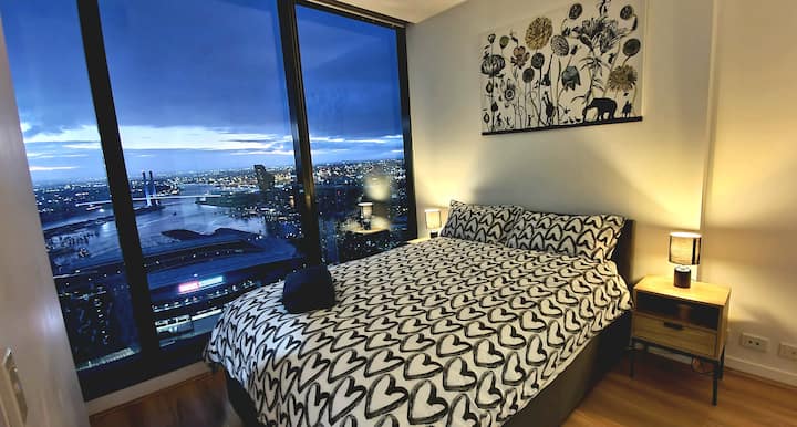 Apartment With Stunning View To Dockland Harbour. - Melbourne