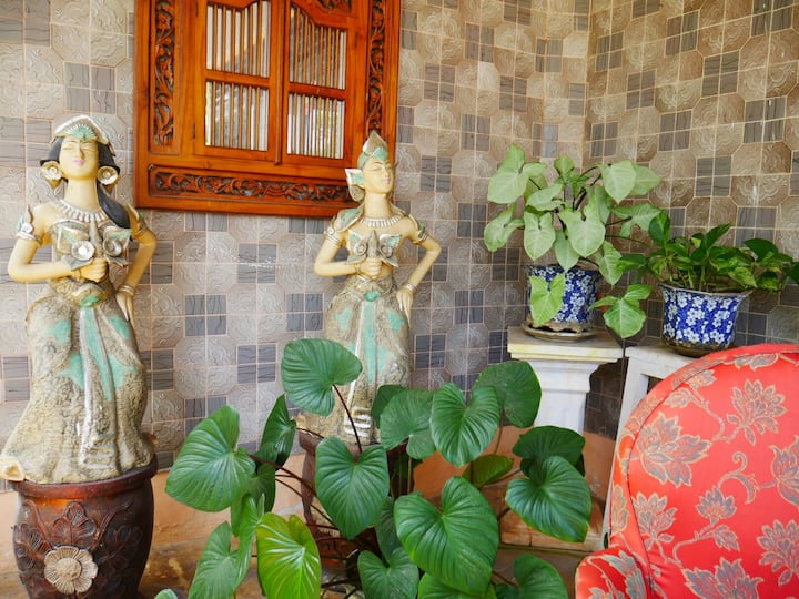 Semi Apartment Lodging In Center Of Banyuwangi - Banyuwangi