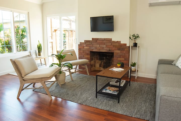 Cozy Retreat For Travel Healthcare Professionals - San Diego, CA