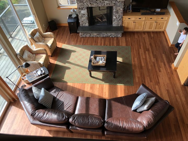 Luxury Beach Home Oceanview - Cape Lookout State Park, Tillamook