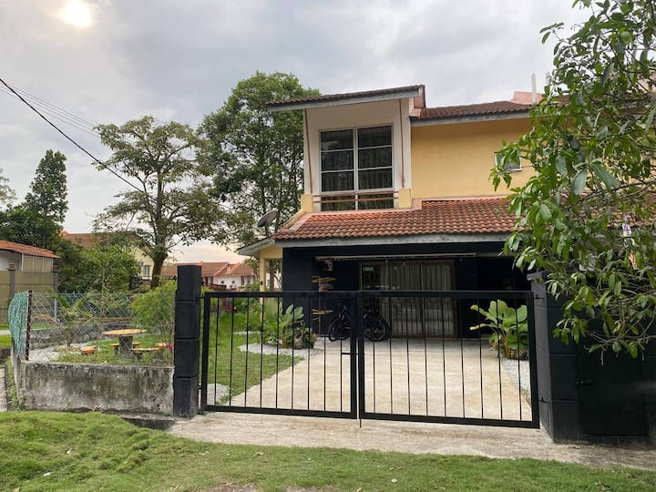 Homestay Country Homes Rawang - Selangor