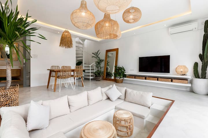 1br Villa With Pool Bar & Rice Paddy View, Canggu - Canggu