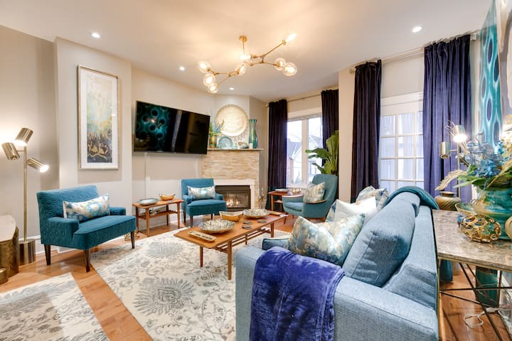 Gorgeous 3bed,1.5bath Top 2 Levels Of Home, Parkng - Toronto