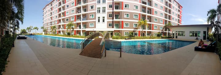 Peaceful Family Friendly 2 Bedroom Condo(49 Sq.m.) - Pattaya City