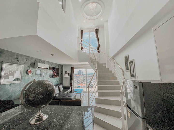 Luxury 2br Kandi Tower 3 Apartment - Angeles