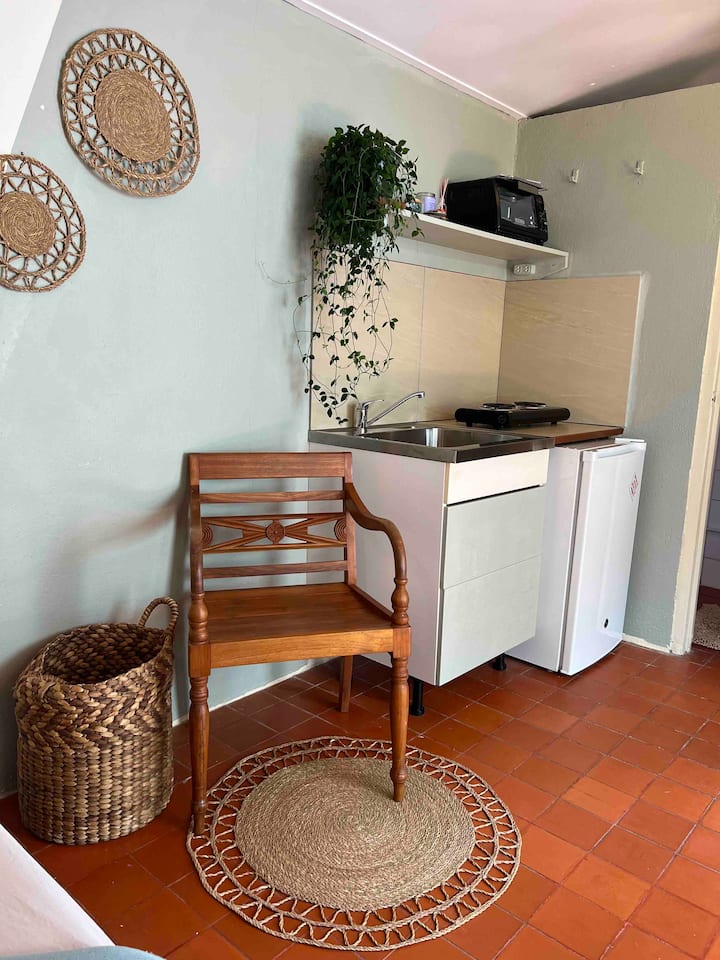1-bedroom Tropical Studio Nearby - Curaçao