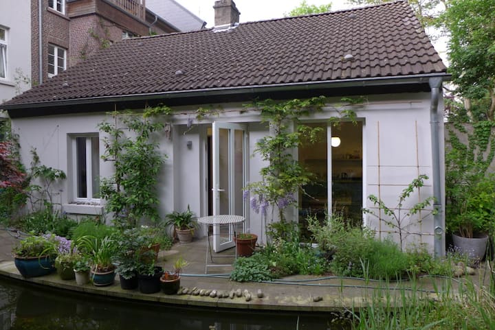 Little House In The Garden - Oberhausen