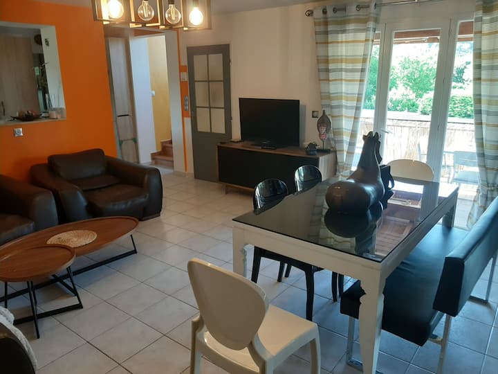 Chambre Privée Avec Salle De Bain Privative - Corbas