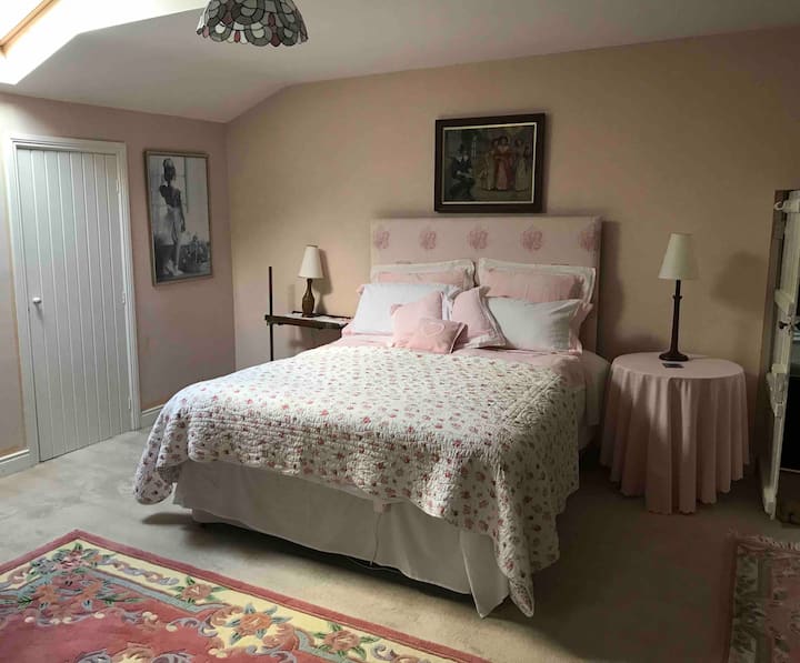 Ballykelly House On A Blackcurrant And Stud Farm - Wexford