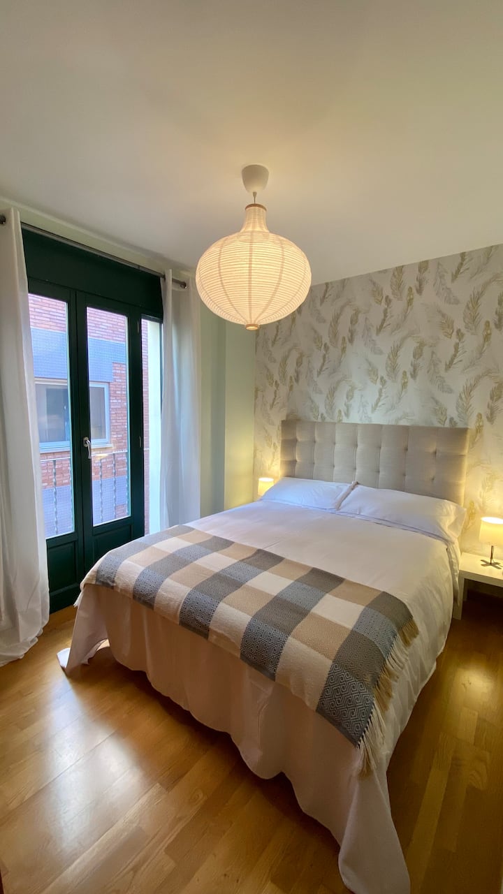 Casa Lima - Un Apartamento Familiar Y Acogedor - Monzón