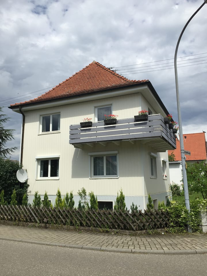 Ideal Zw. Schwarzwald, Stutt. Und Schwäbischer Alb - Herrenberg