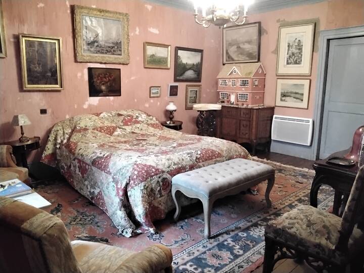 Manoir Du 16eme - Chambre Rouge - Le Blanc