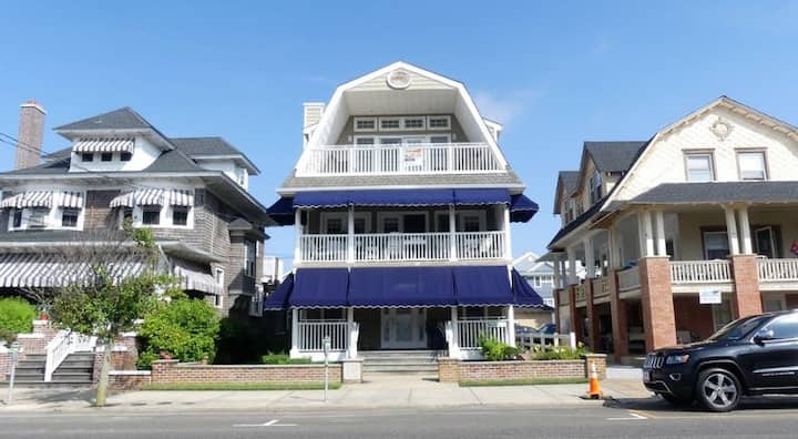 Classic Ocean City Charm In A Great Location!!! - Ocean City, NJ