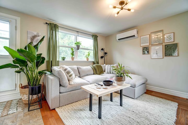 Cozy West End 2-bed Apartment - Halifax