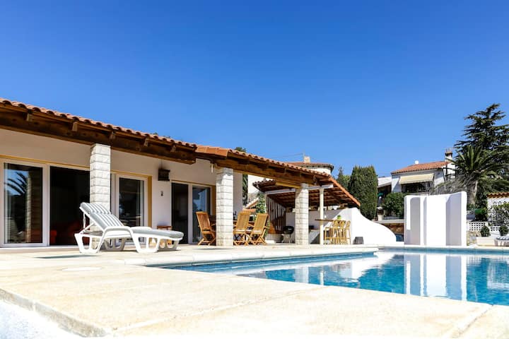 Charmante Villa Avec Piscine Privée À Calpe - Bonaire