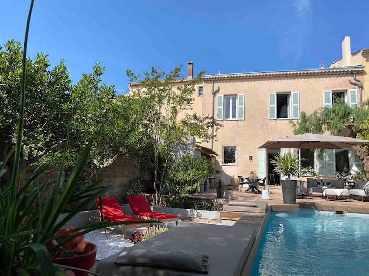 Maison De Charme Centre Village - Roquebrune-sur-Argens
