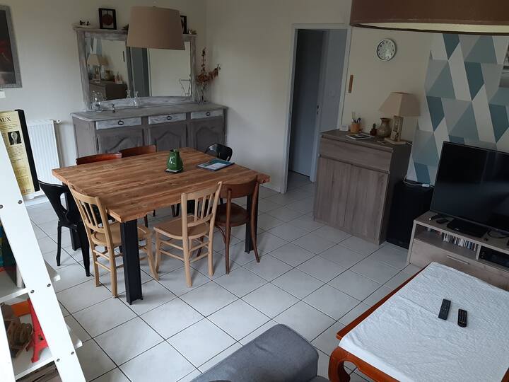 Chambre Privée Dans Une Maison Quartier Calme - Sablé-sur-Sarthe