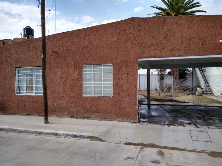 05 Casa Para Empresarios Facturamos - 아과스칼리엔테스