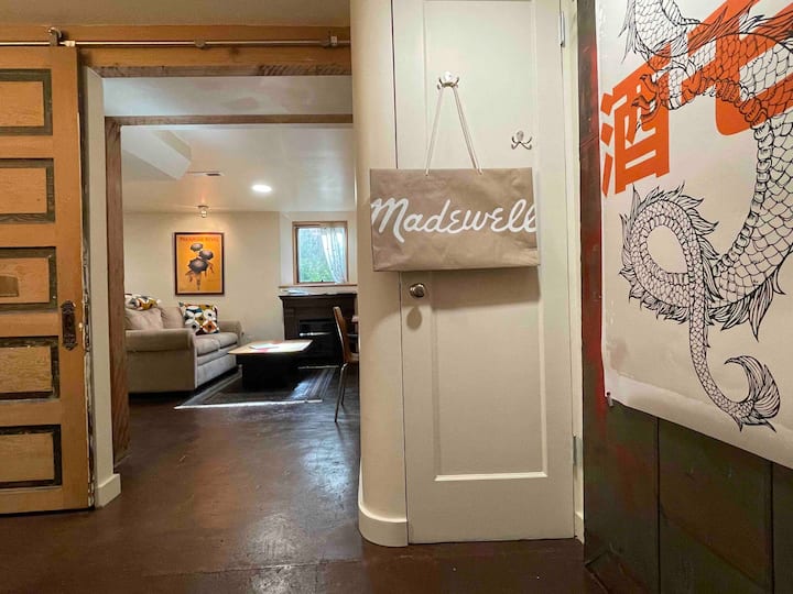 Hip Local, Artsy Space. Walk To Food, Pubs & Music - Portland, OR