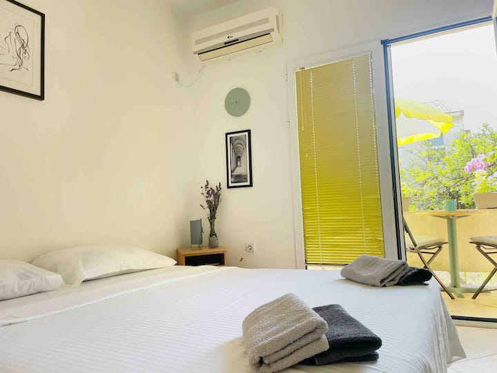 Quite And Clean Place To Rest/apartment I - 蒙特內哥羅