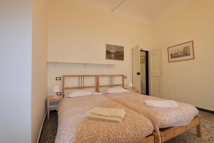 Cozy Apartment In The Historical City Center - Génova