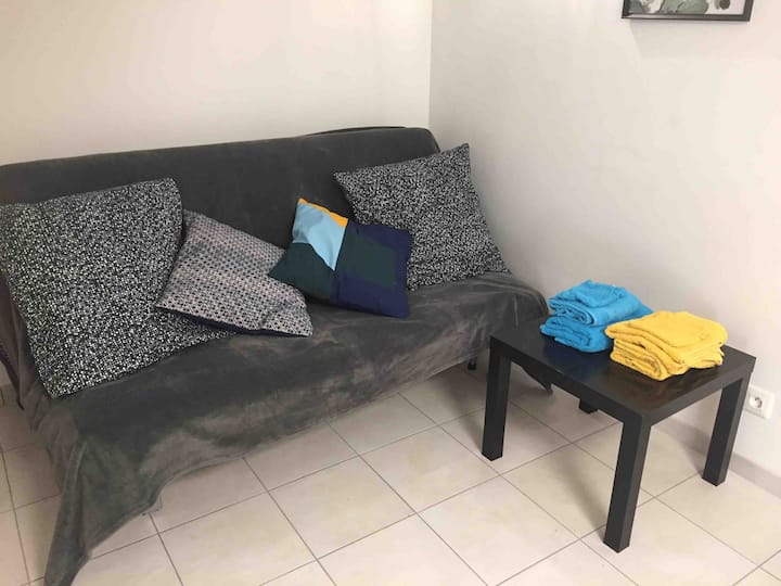 Le Ruisseau, Studio Calme, Terrasse Et Jardin 02 - Valence, France