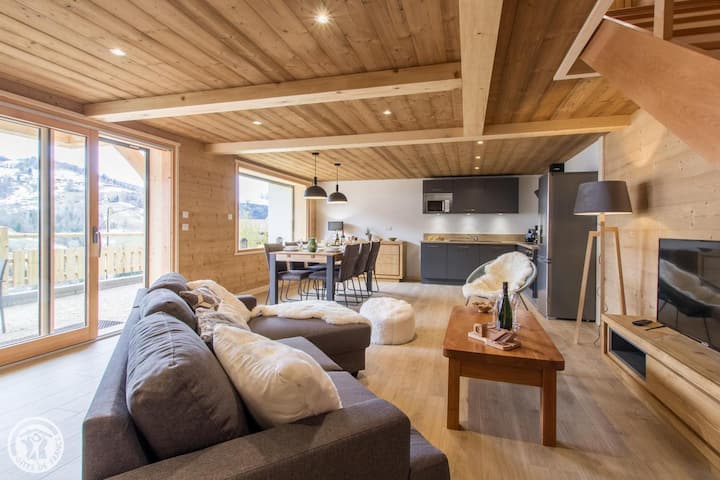 Chalet Dans Les Aravis "La Bergerie De Mon Père" - Haute-Savoie