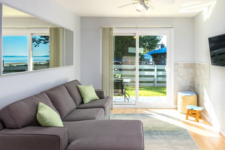 Seaside Condo W/ Ocean Views Near Mount Washington - コモックス