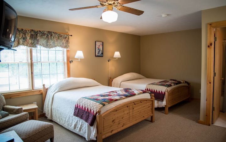 Slaty Fork Vacation Rentals & Homes - West Virginia, United States | Airbnb