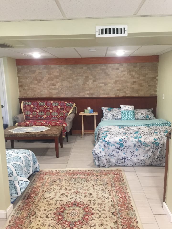 Wilmington,burlington,woburn,privet Quiet Unit - Bedford, MA