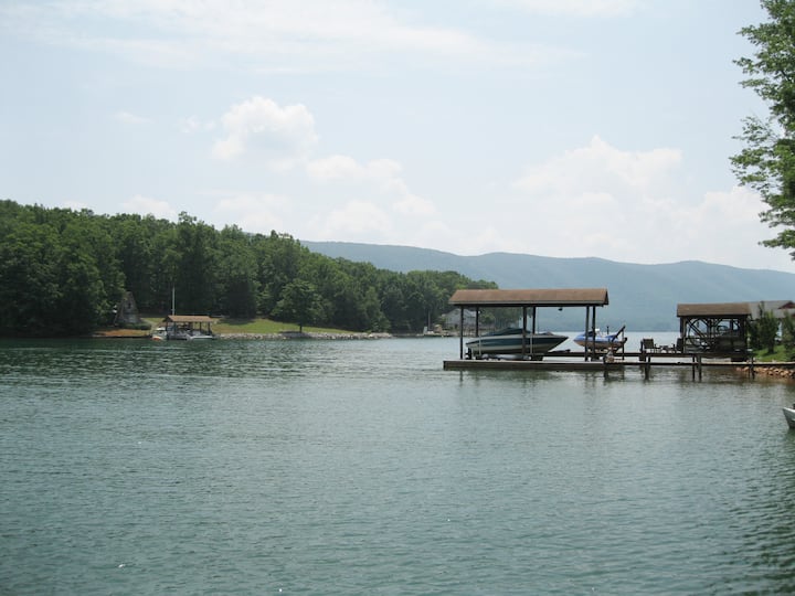Vacation To Remember - Leesville Lake, Gretna