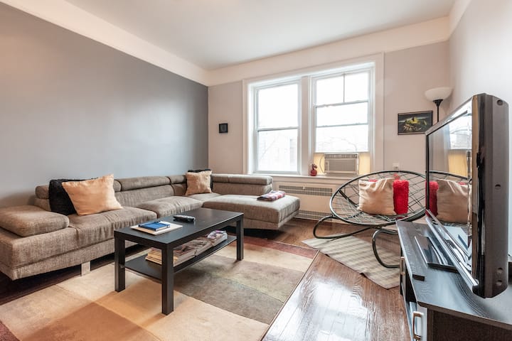Jersey City Condo-- Live Like A Local - Union City, NJ
